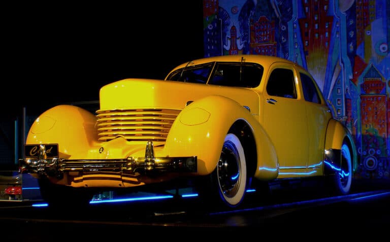16 Stunning Art Deco Cars That Defined an Era