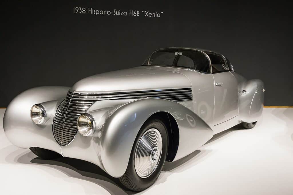 16 Stunning Art Deco Cars That Defined an Era